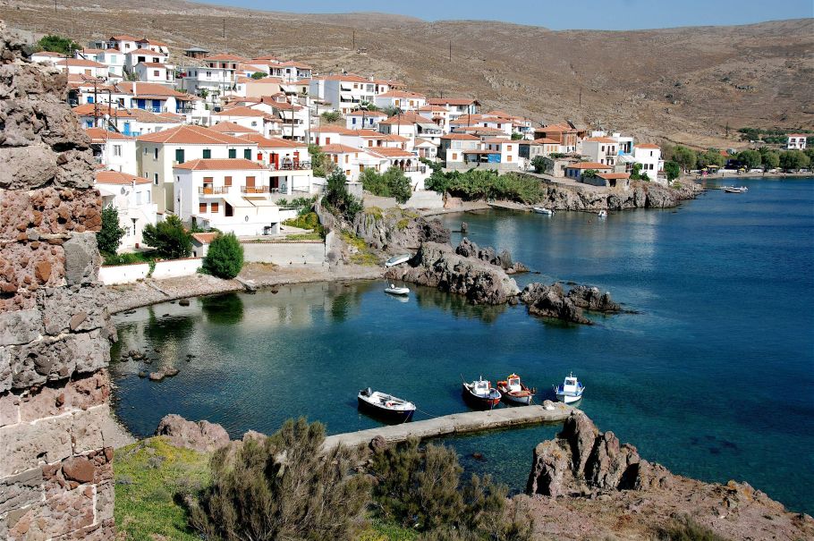 Port Sigri - Reserva tu amarre online